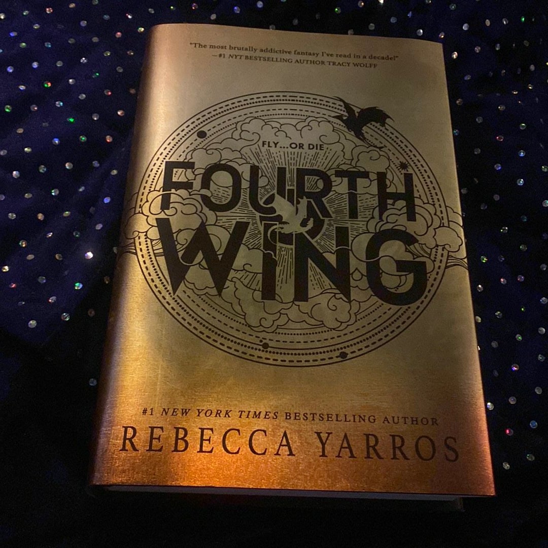 Fourth Wing by Rebecca Yarros, Hardcover | Pangobooks