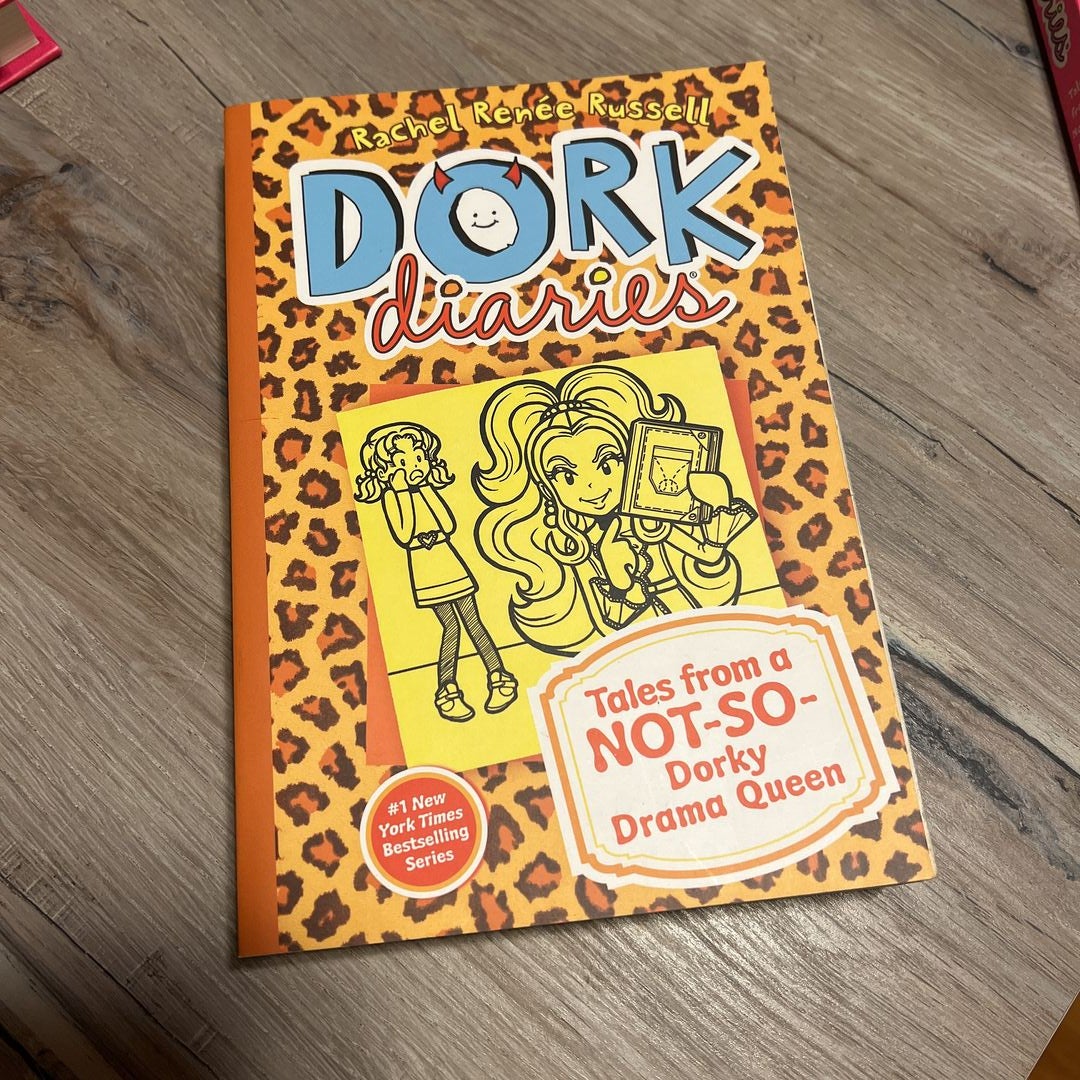 Dork Diaries by Rachel Renee Russell, Paperback | Pangobooks