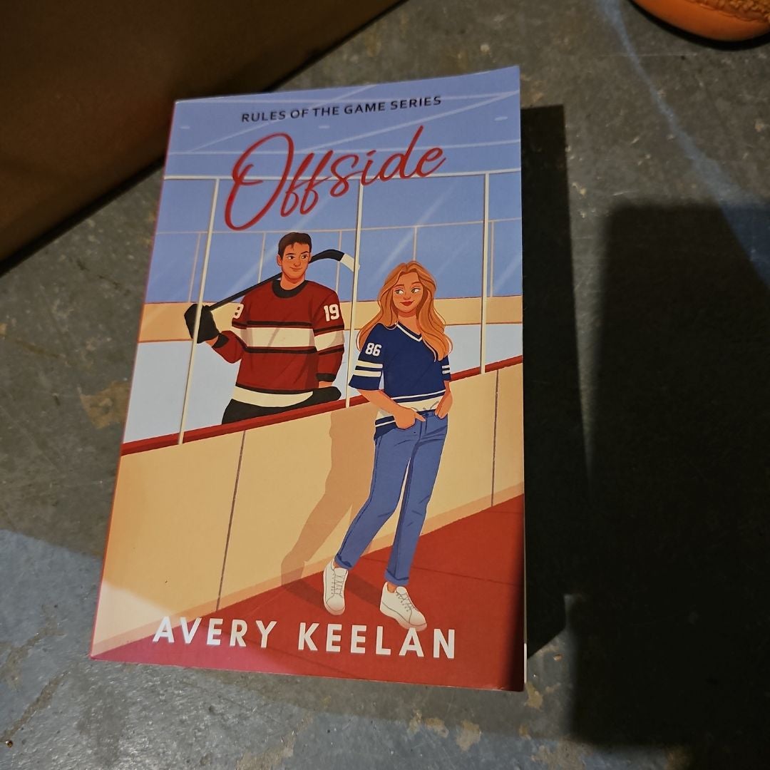 Offside by Avery Keelan, Paperback | Pangobooks