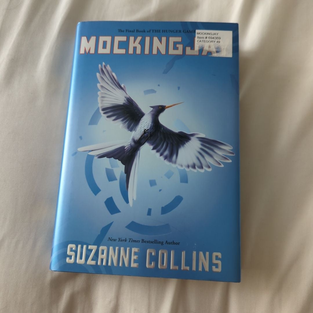 Mockingjay by Suzanne Collins, Hardcover | Pangobooks