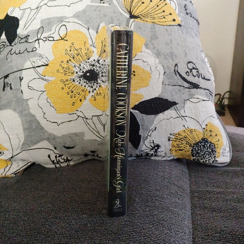 Kate Hannigan's Girl by Catherine Cookson, Hardcover | Pangobooks