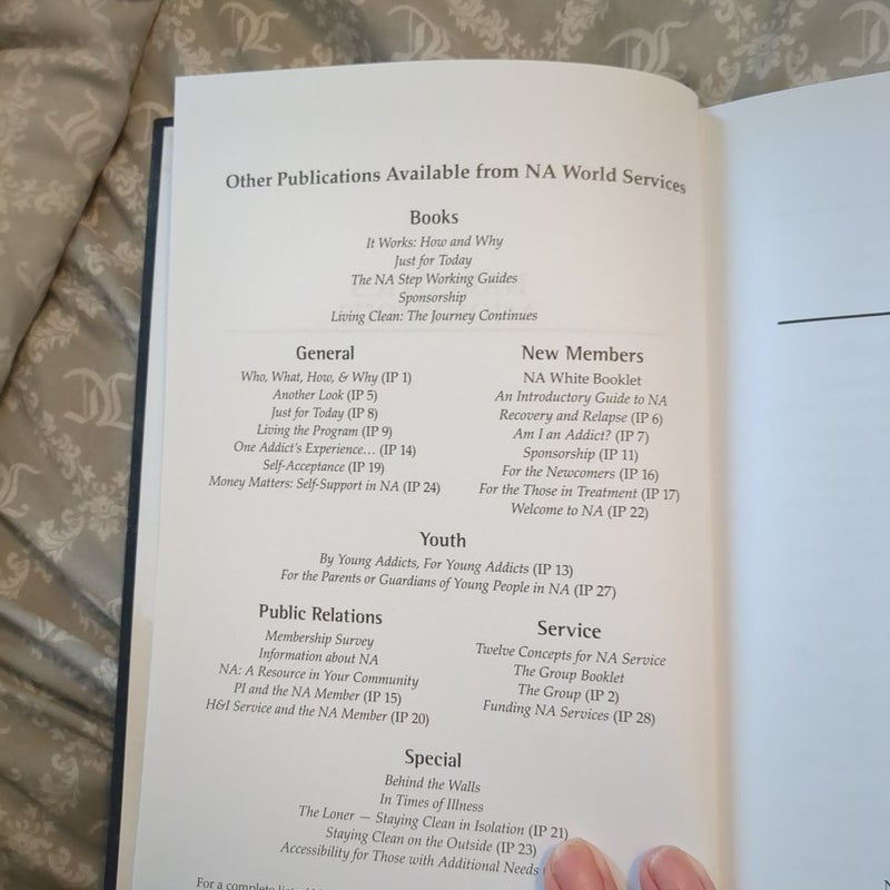 Narcotics Anonymous by WSO Sraff, Hardcover | Pangobooks