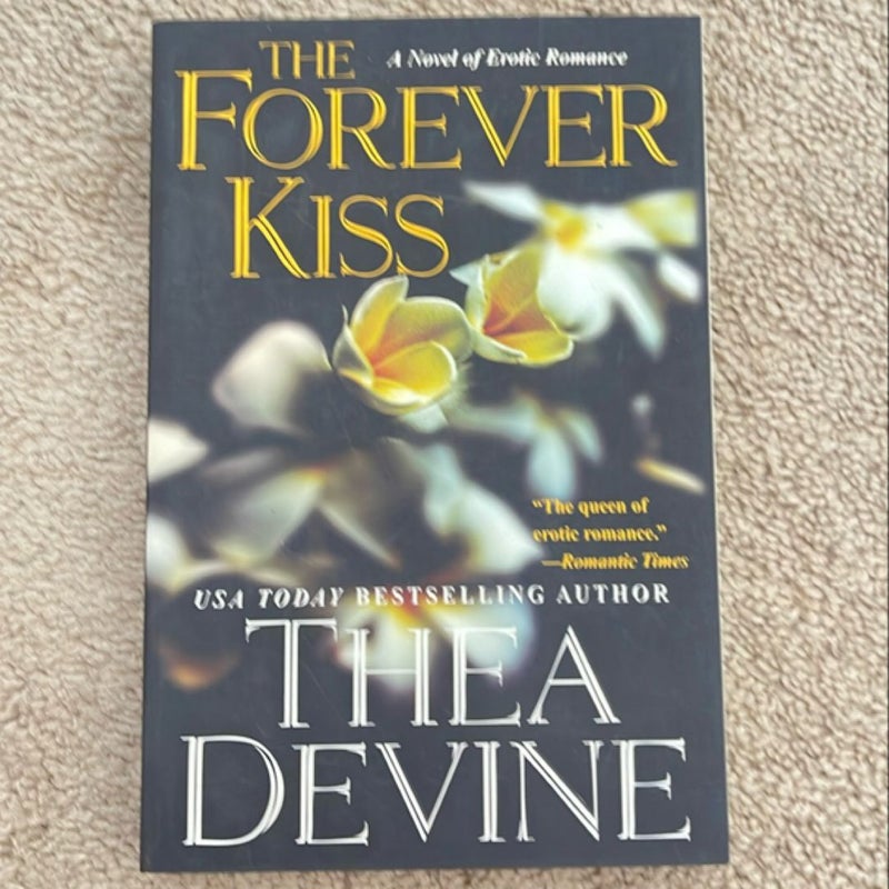 The Forever Kiss by Thea Devine, Paperback | Pangobooks