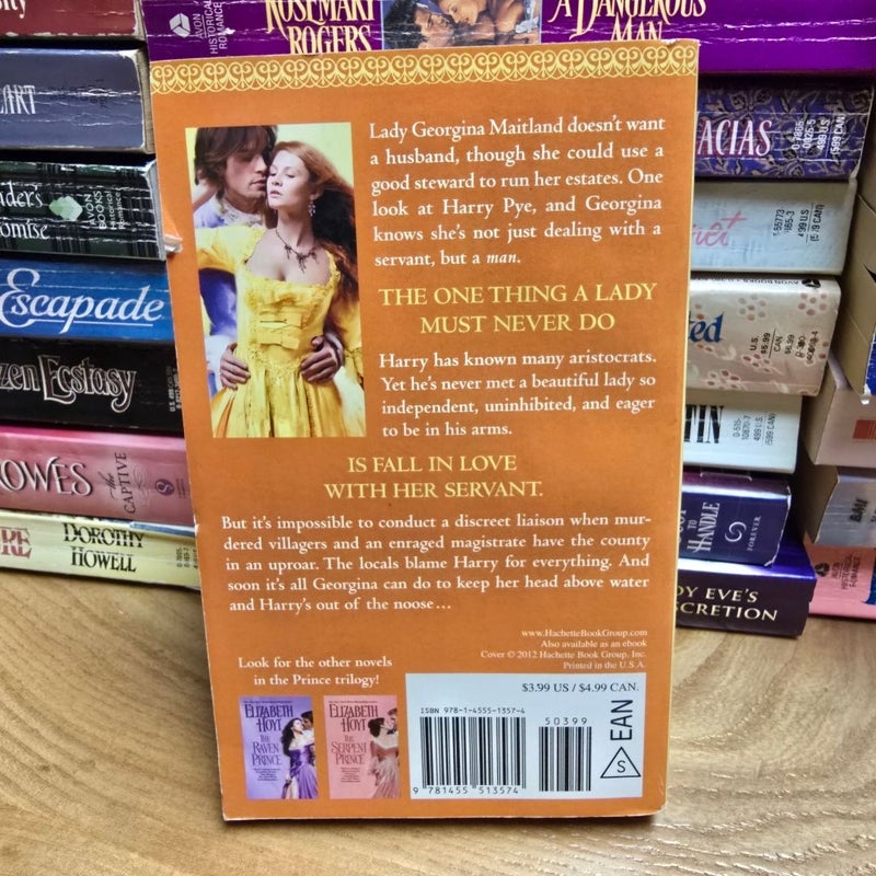 The Leopard Prince CLINCH COVER by Elizabeth Hoyt, Paperback | Pangobooks