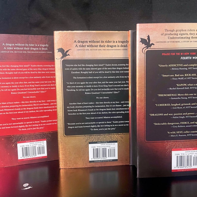 Fourth wing 1st editions by Rebecca yaros , Hardcover | Pangobooks