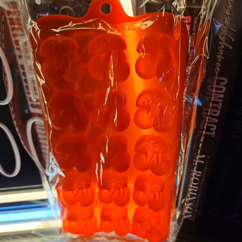 Book lover cherry ice molds by Ice molds, Paperback | Pangobooks