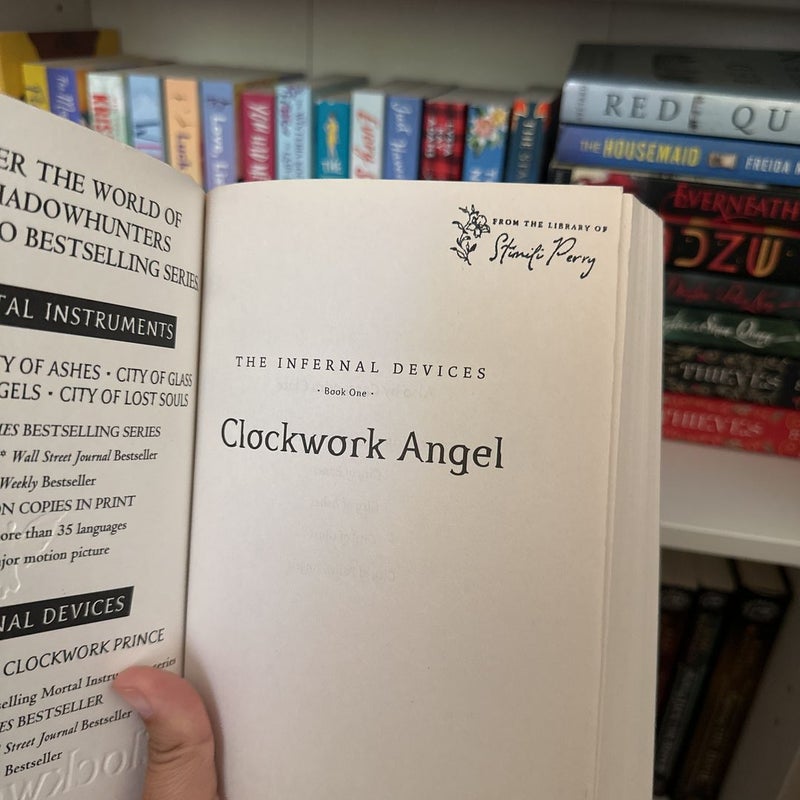 Clockwork Angel by Cassandra Clare, Paperback | Pangobooks