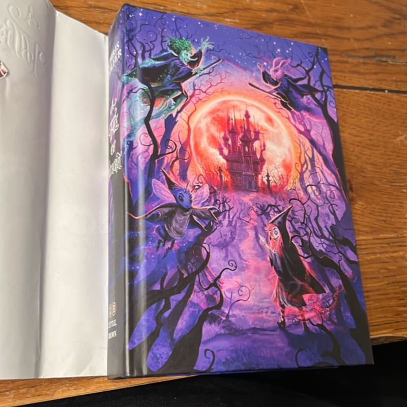 A Tale of Witchcraft... by Chris Colfer