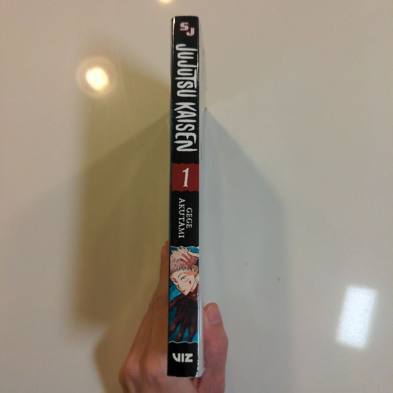 Jujutsu Kaisen, Vol. 1 by Gege Akutami