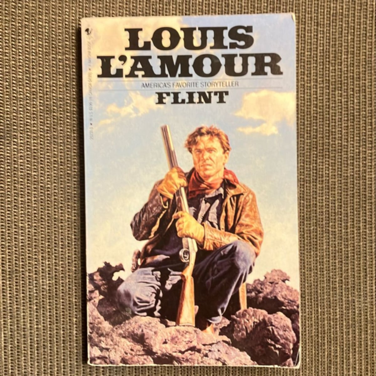 Flint by Louis L’Amour, Paperback | Pangobooks