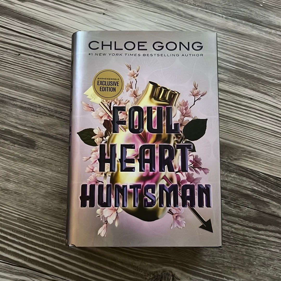 Foul Heart Huntsman by Chloe Gong, Hardcover | Pangobooks