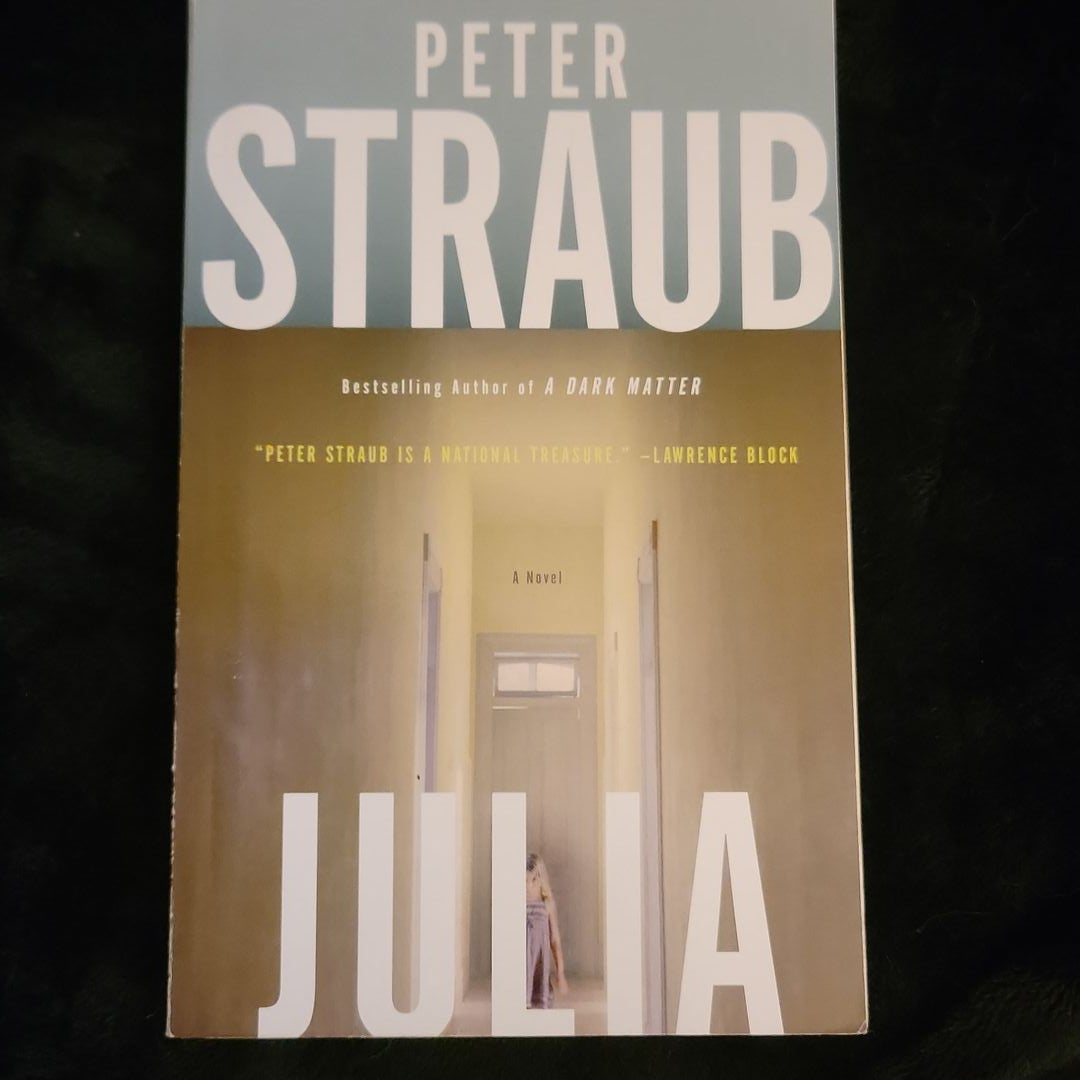 Julia by Peter Straub