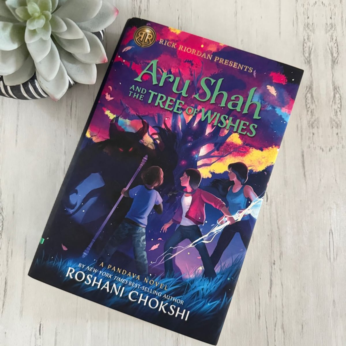 Aru Shah and the Tree of Wishes (a Pandava Novel Book 3) by Roshani Chokshi