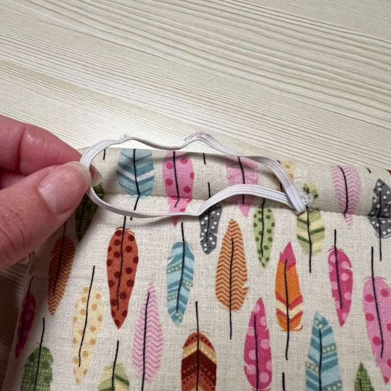 Book Beau Book Sleeve Feathers by Book Beau, Paperback | Pangobooks