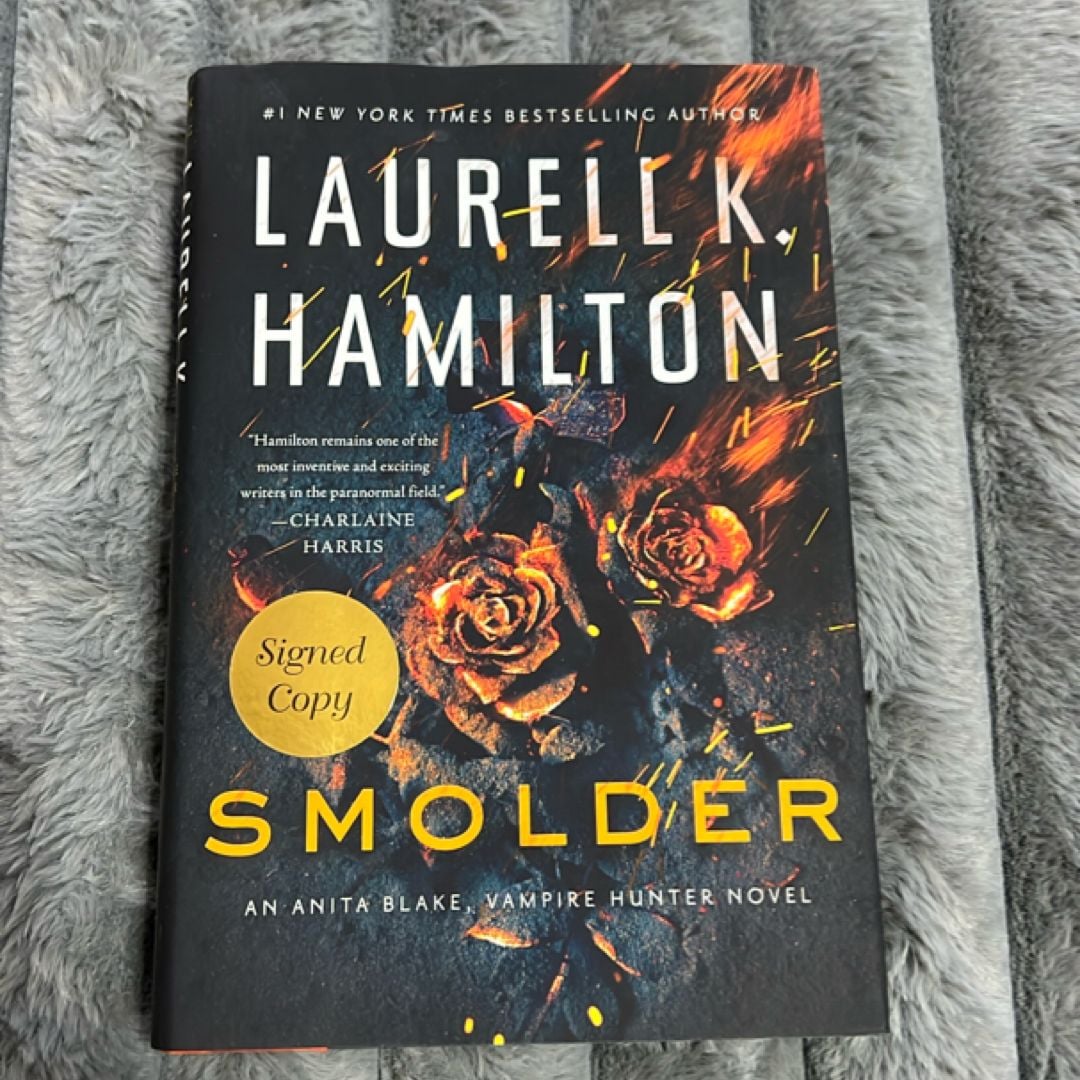 Smolder by Laurell K. Hamilton, Hardcover | Pangobooks