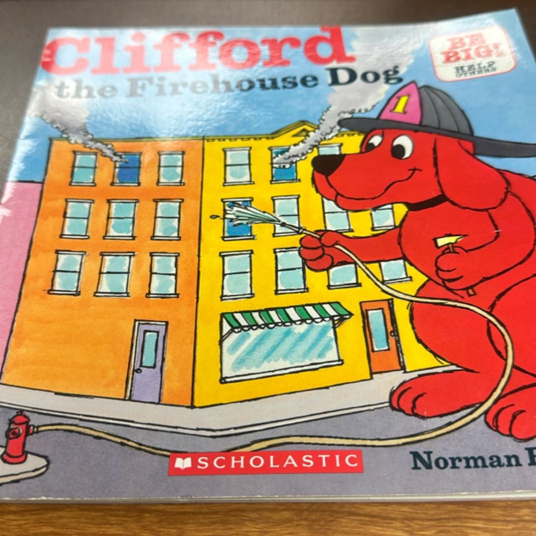 Clifford the Firehouse Dog by Norman Bridwell