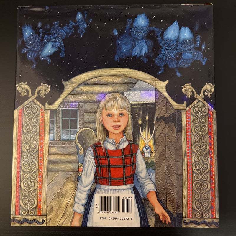 Who's That Knocking on Christmas Eve? by Jan Brett