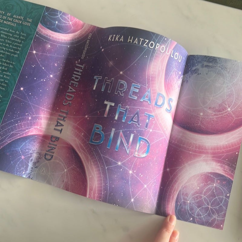 Threads That Bind by Kika Hatzopoulou, Hardcover | Pangobooks