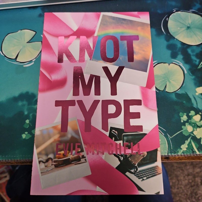 Knot my Type by Evie Mitchell, Paperback | Pangobooks