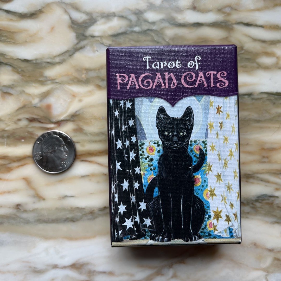Tarot of Pagan Cats Mini Deck by Magdelina Messina, Lola Airaghi, Lo ...