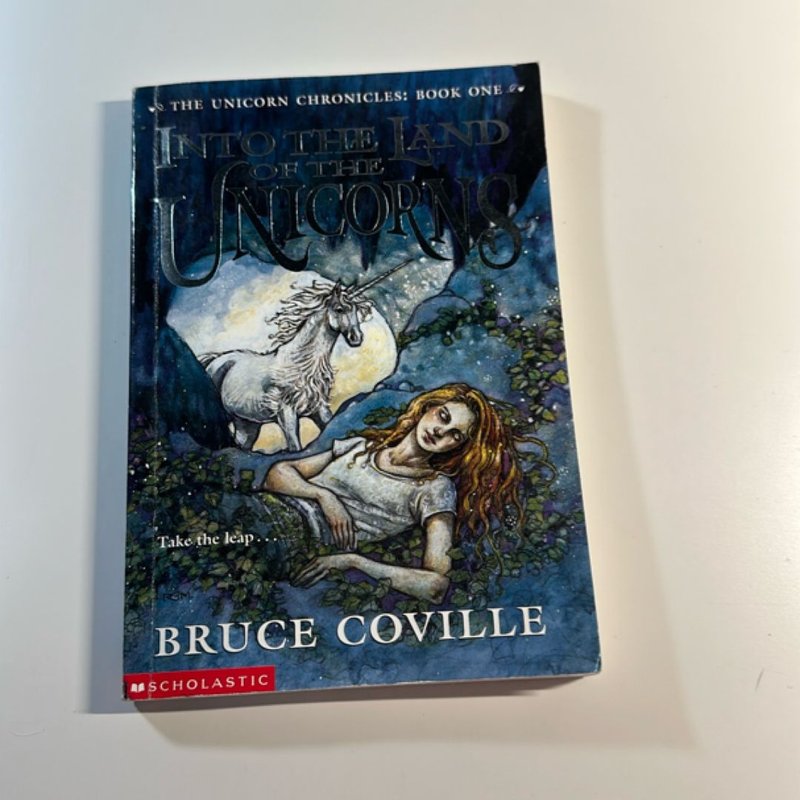 Into the Land of Unicorns by Bruce Coville, Paperback | Pangobooks