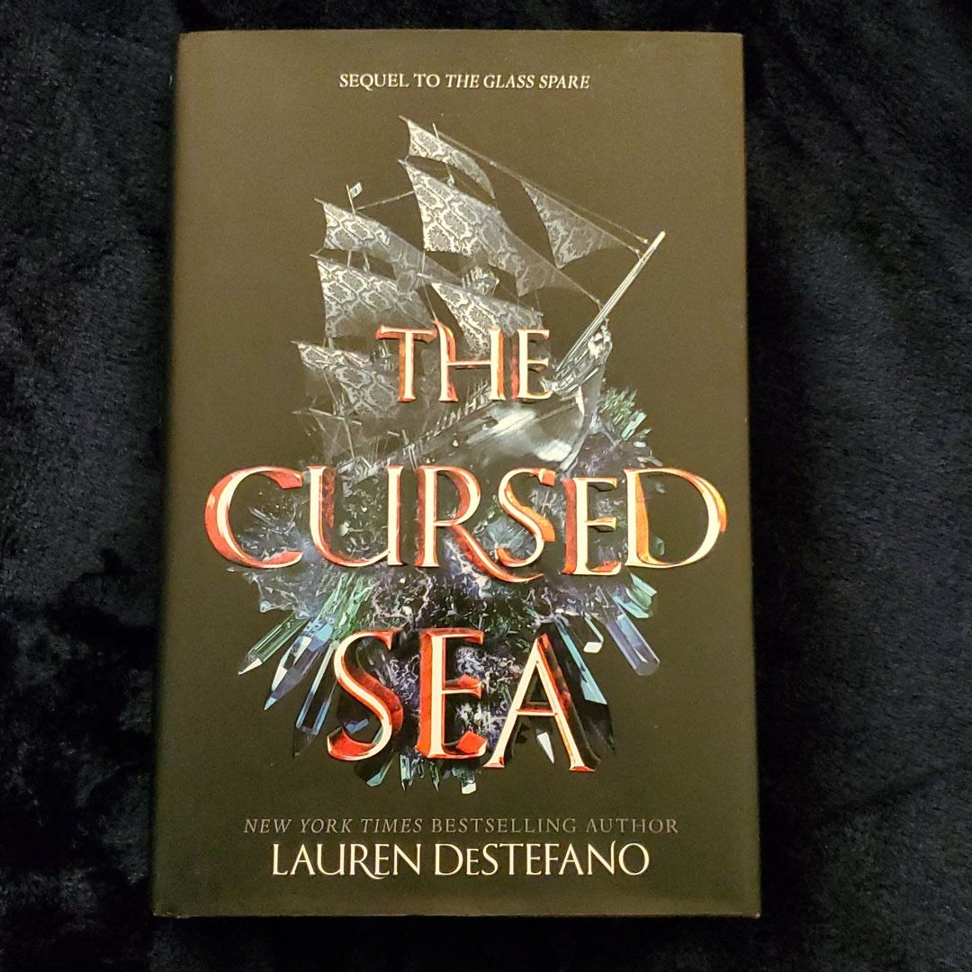 The Cursed Sea by Lauren DeStefano, Hardcover | Pangobooks