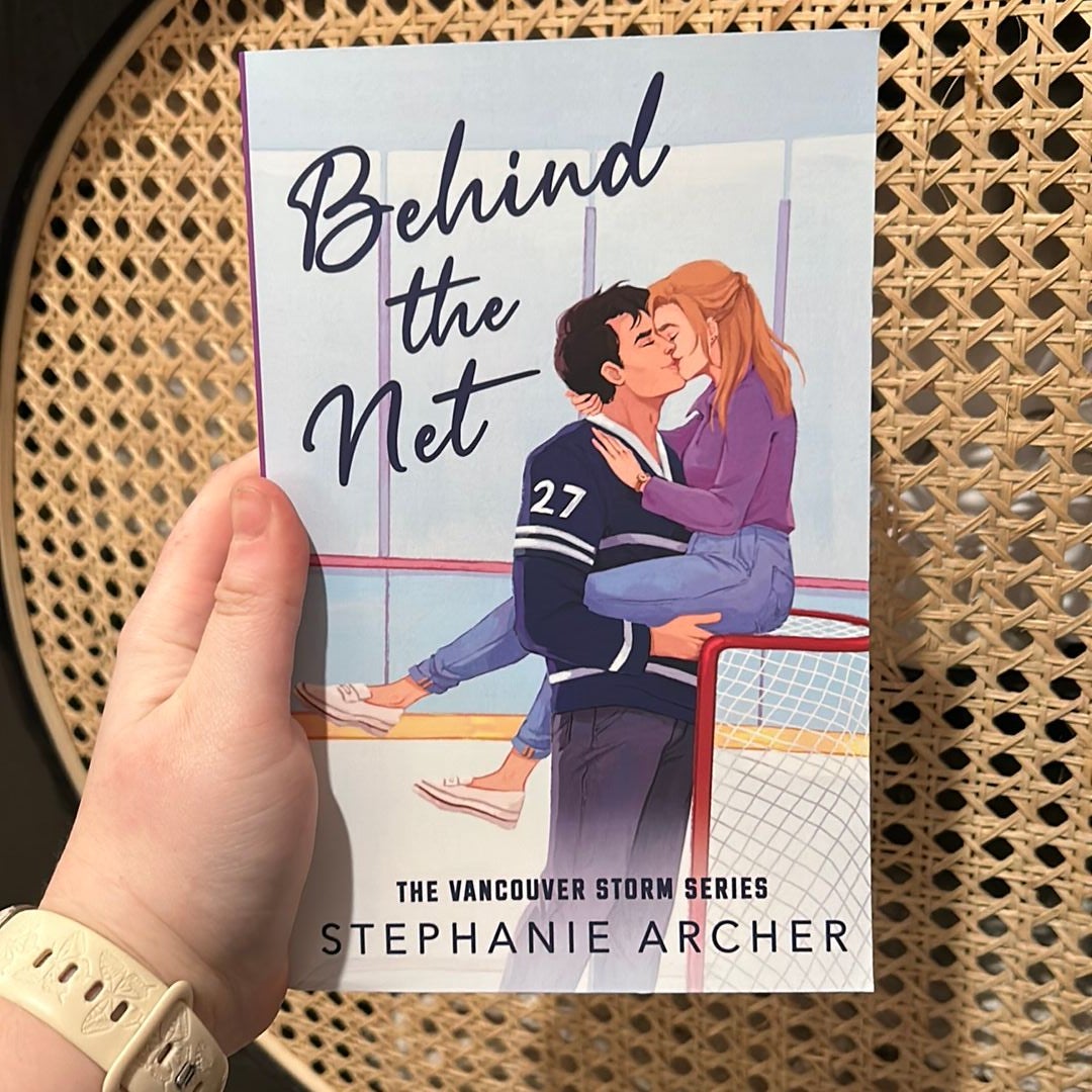 Behind the Net by Stephanie Parker, Paperback | Pangobooks