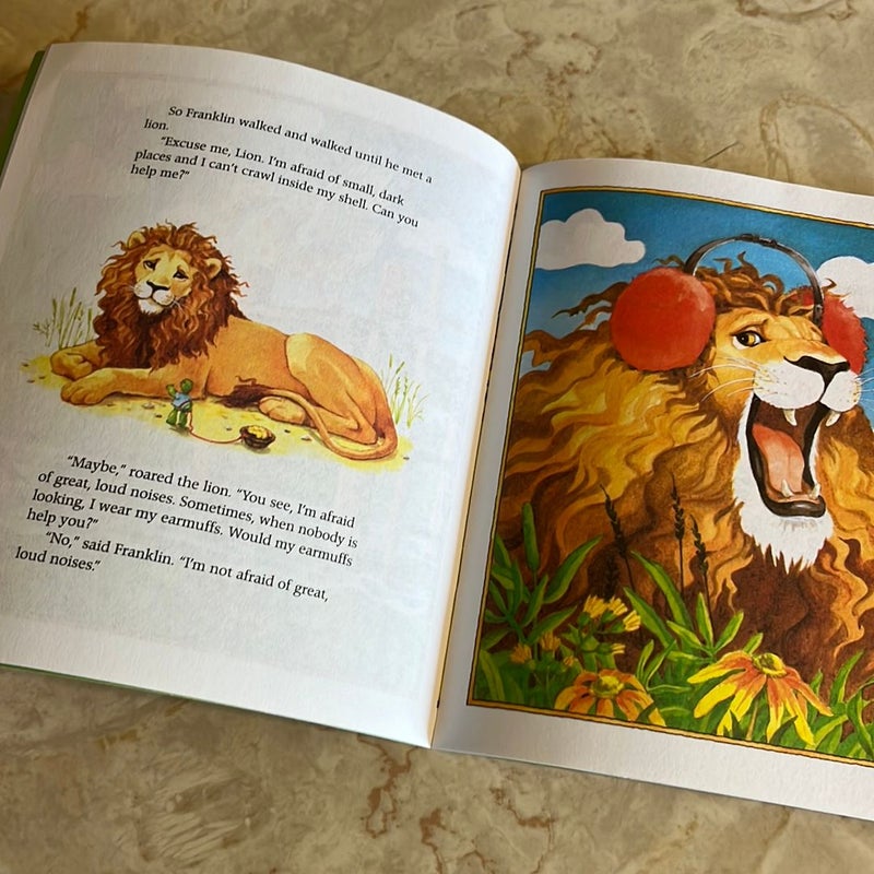 Franklin in the Dark by Paulette Bourgeois