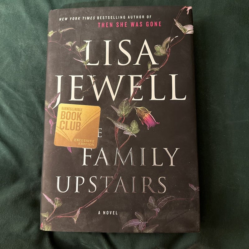 The Family Upstairs by Lisa Jewell , Hardcover | Pangobooks