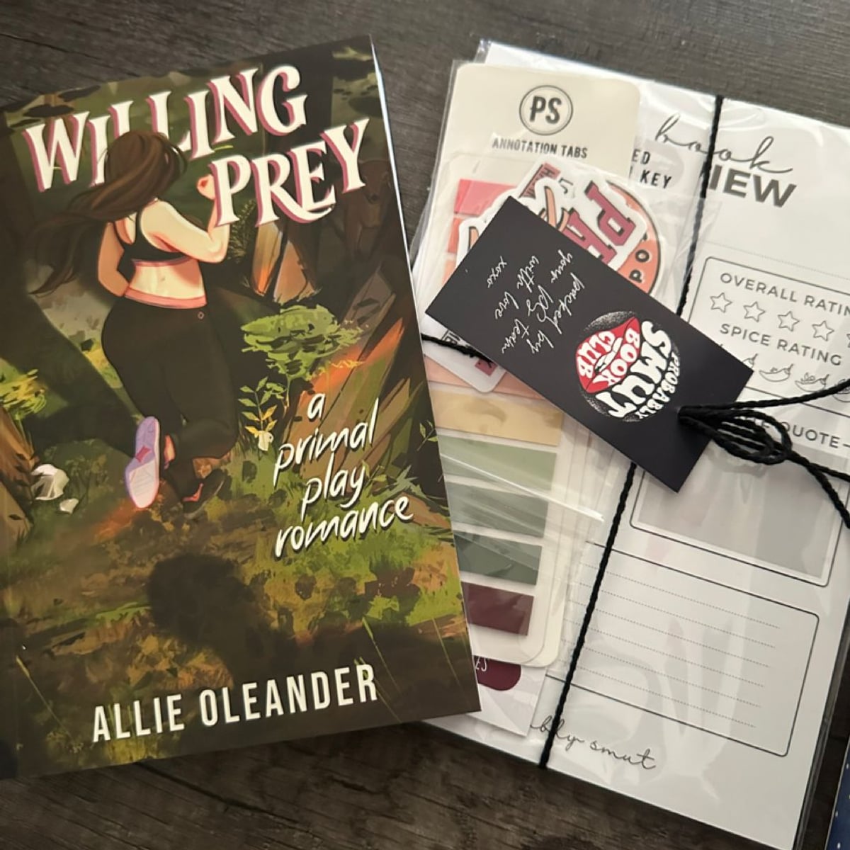 Willing prey by Allie Oleander, Paperback | Pangobooks