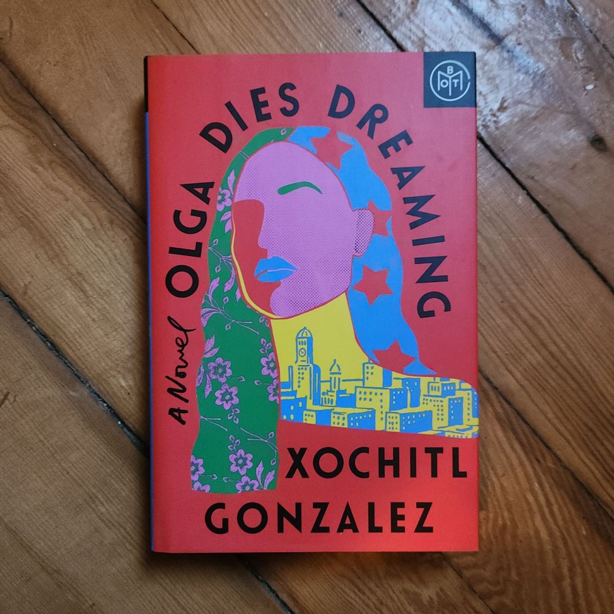Olga Dies Dreaming by Xochitl Gonzalez, Hardcover | Pangobooks
