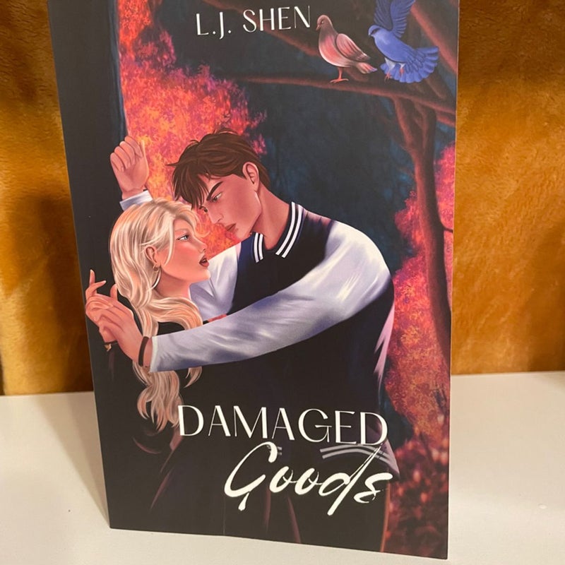 Damaged Goods by L.J. Shen, Paperback | Pangobooks