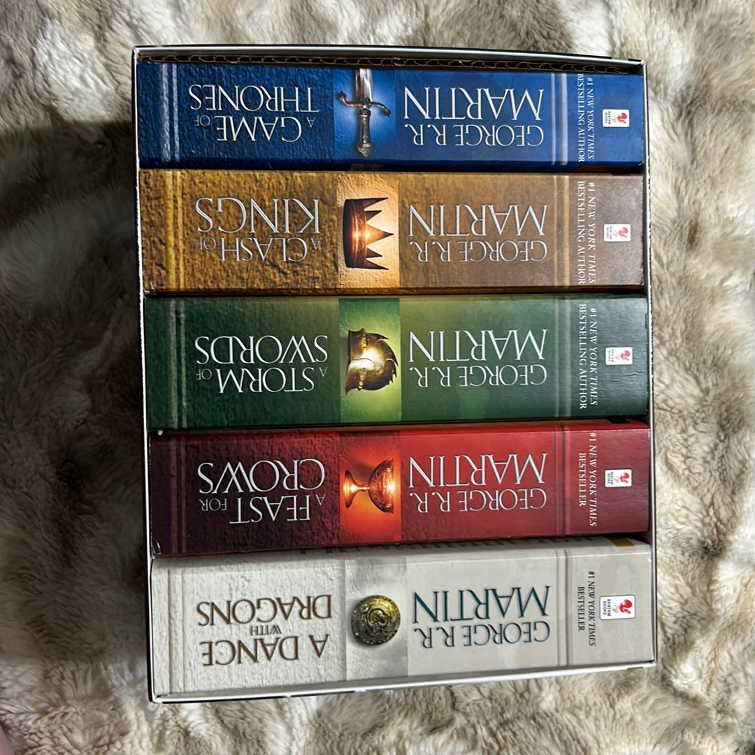 George R. R. Martin's a Game of Thrones 5-Book Boxed Set (Song of Ice ...