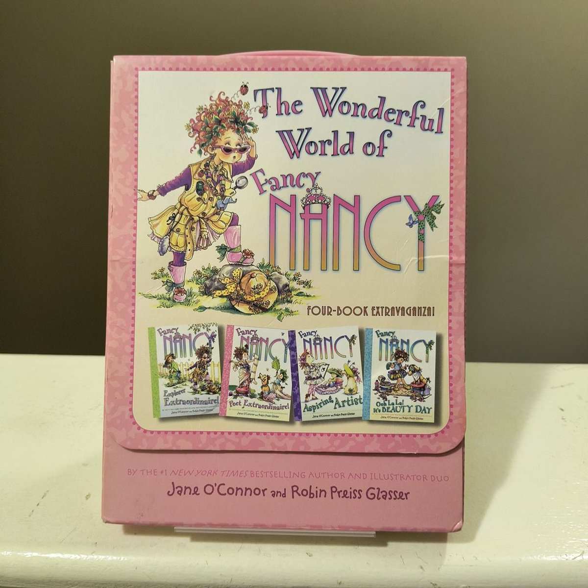 Fancy Nancy: the Wonderful World of Fancy Nancy by Jane O'Connor