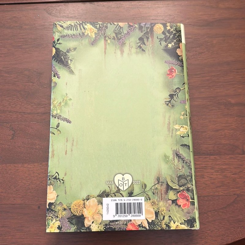 Weyward by Emilia Hart, Hardcover | Pangobooks