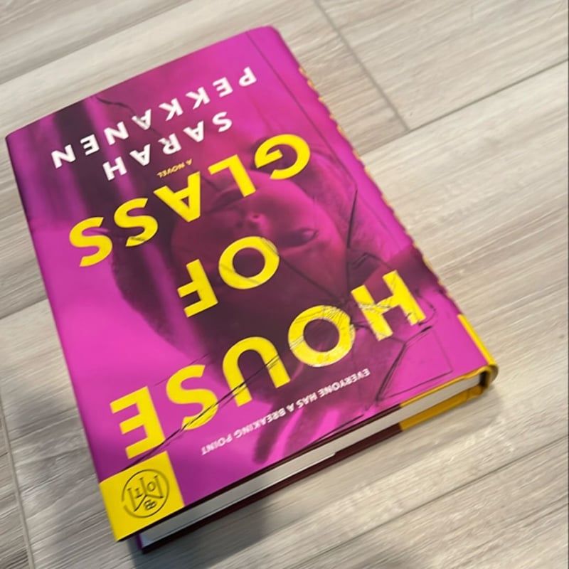 House of Glass by Sarah Pekkanen, Hardcover | Pangobooks