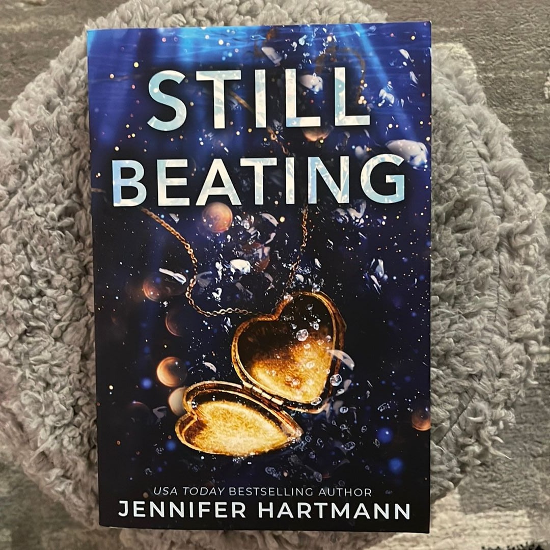 Still Beating by Jennifer Hartmann, Paperback | Pangobooks