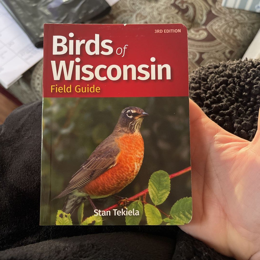 Birds of Wisconsin Field Guide by Stan Tekiela, Paperback | Pangobooks