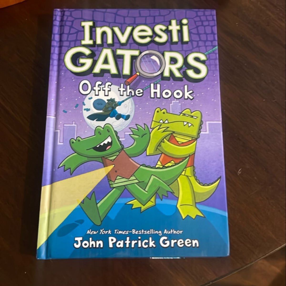InvestiGators: off the Hook by John Patrick Green