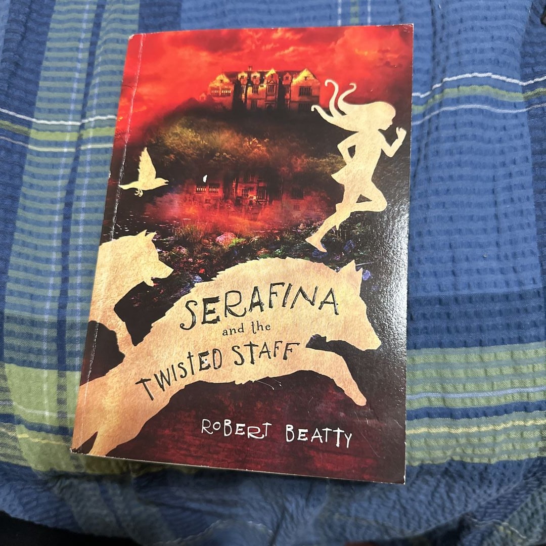 Serafina and the Twisted Staff by Robert Beatty, Paperback | Pangobooks