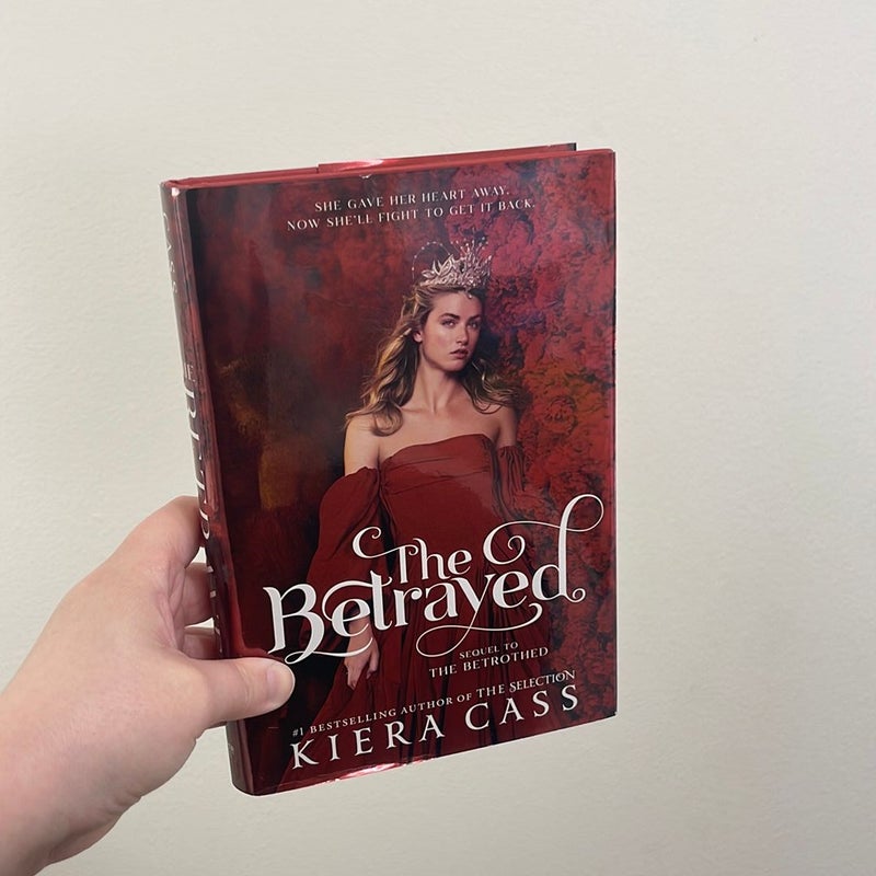The Betrayed by Kiera Cass