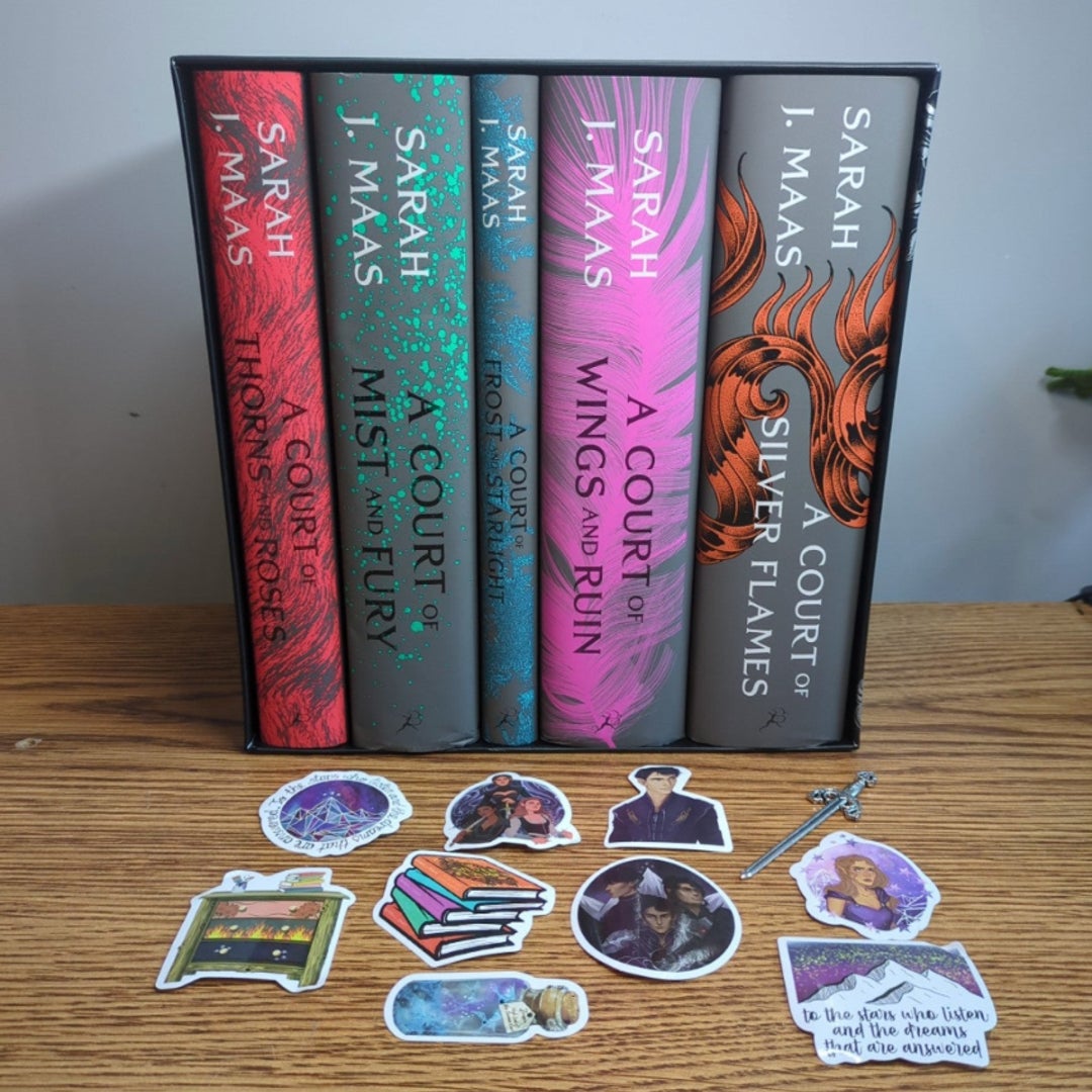 A Court Of Thorns and Roses ACOTAR Box set! by Sarah Maas, Hardcover ...