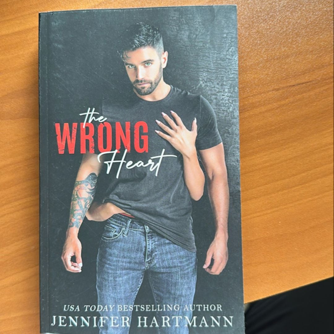 The Wrong Heart by Jennifer Hartmann, Paperback | Pangobooks