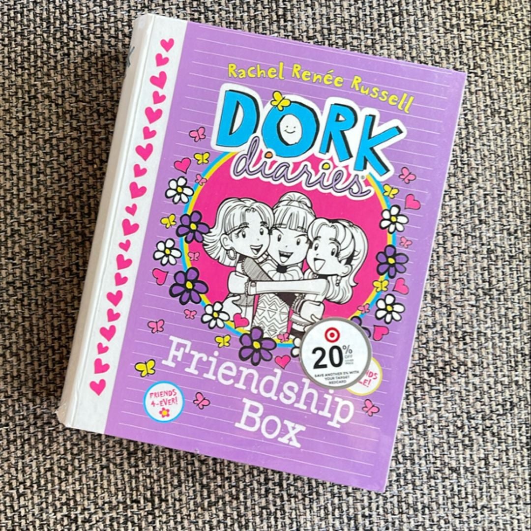 Dork Diaries Friendship Box by Rachel Renée Russell