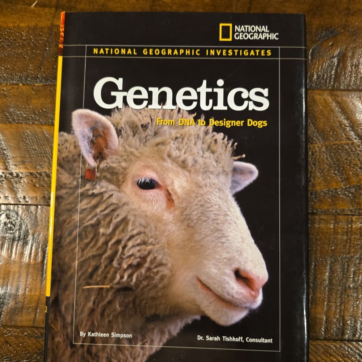 National Geographic Investigates: Genetics by Kathleen Simpson