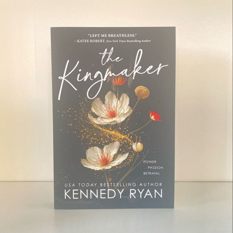 The Kingmaker by Kennedy Ryan, Paperback | Pangobooks