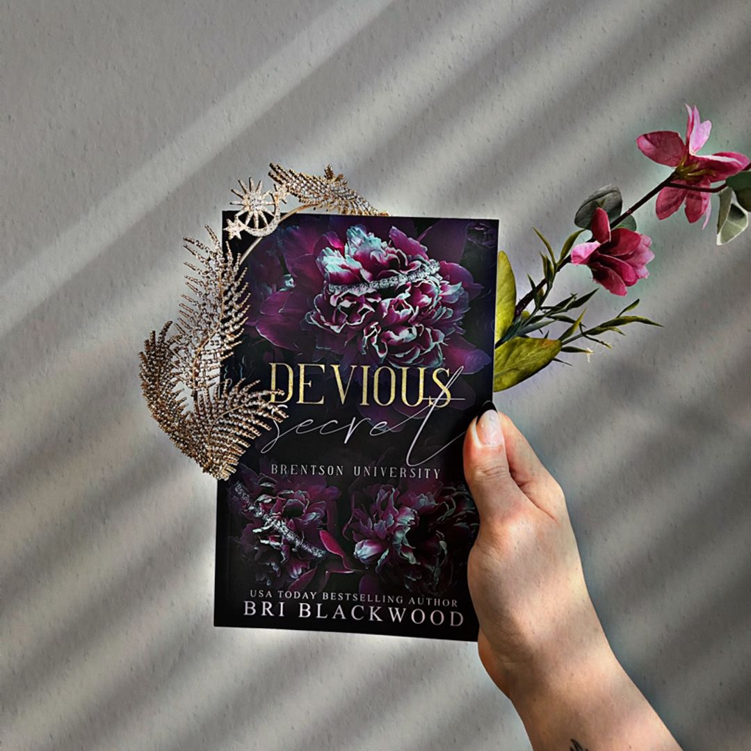 Devious Secret by Bri Blackwood, Paperback | Pangobooks