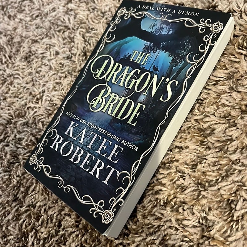 The Dragon's Bride by Katee Robert, Paperback | Pangobooks