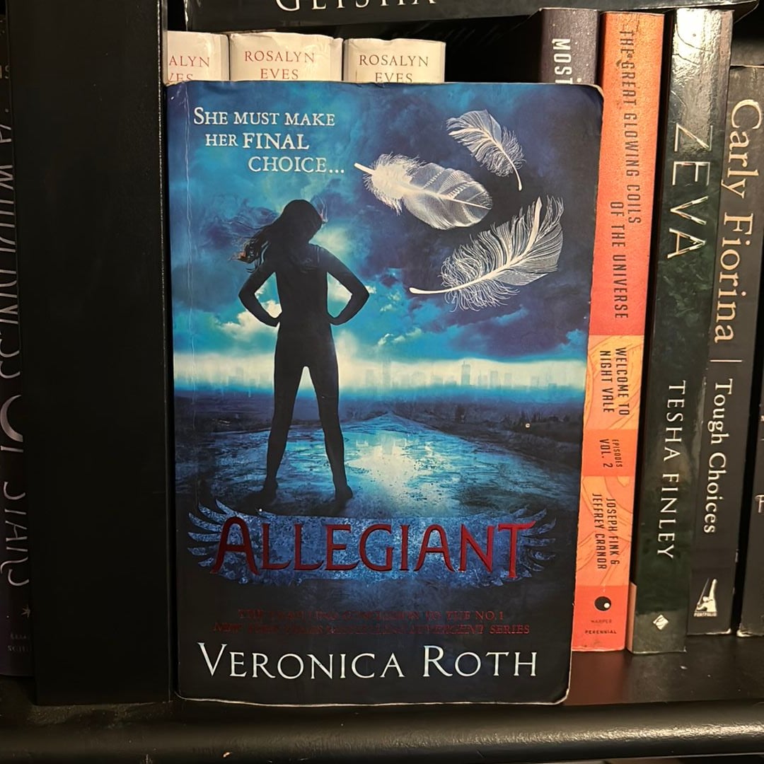 Allegiant by Veronica Roth, Paperback | Pangobooks