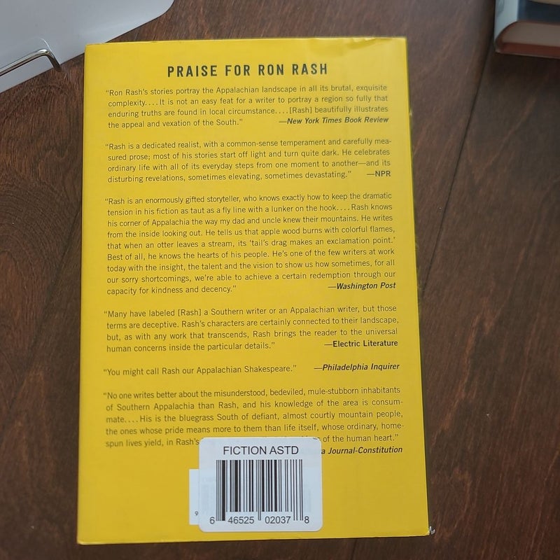 The risen by Ron rash, Hardcover | Pangobooks